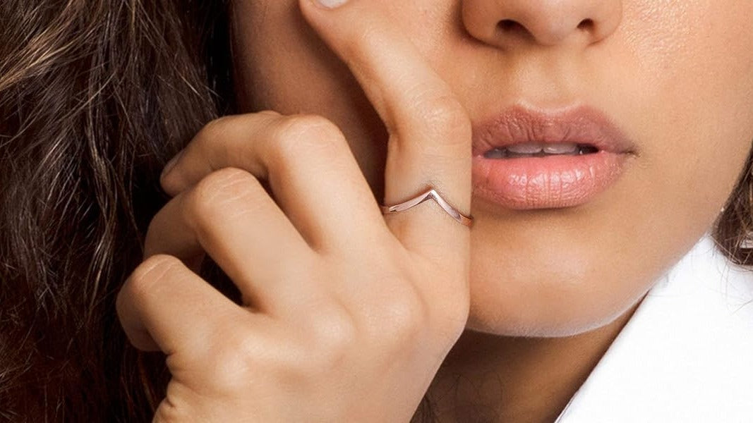 Wishbone Rings | Shop Elegant V-Shaped Diamond & Gold Rings – Finediam