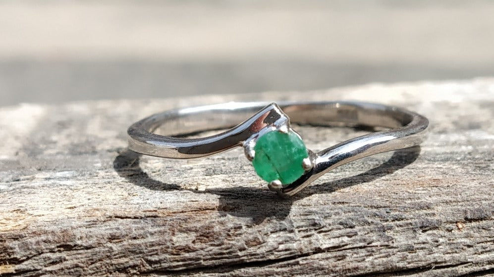 Emerald Cut Engagement Rings | Shop Elegant Emerald Diamond Rings ...